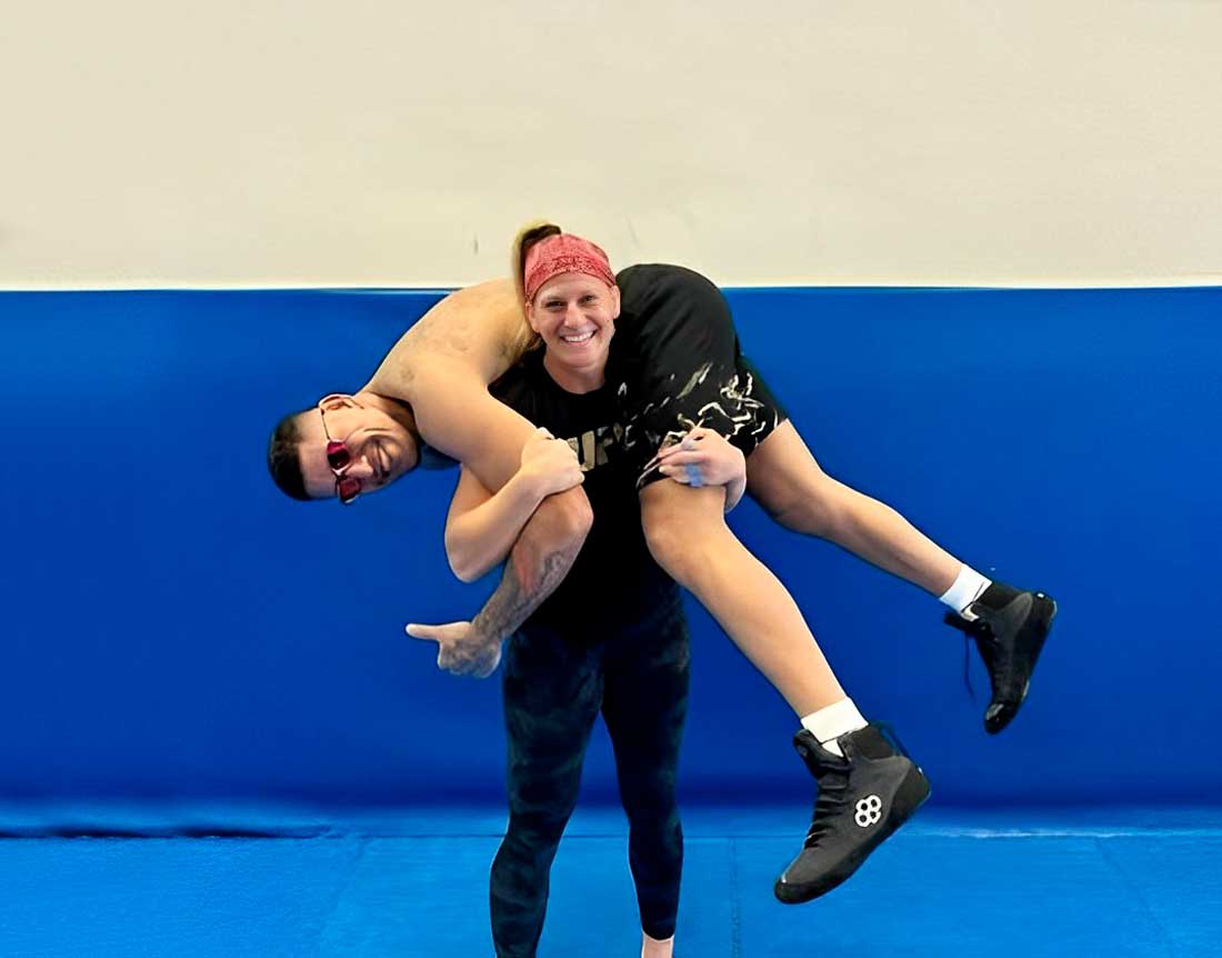 Kayla Harrison relembra ‘aula’ de judô com Poatan e enaltece talento do ...